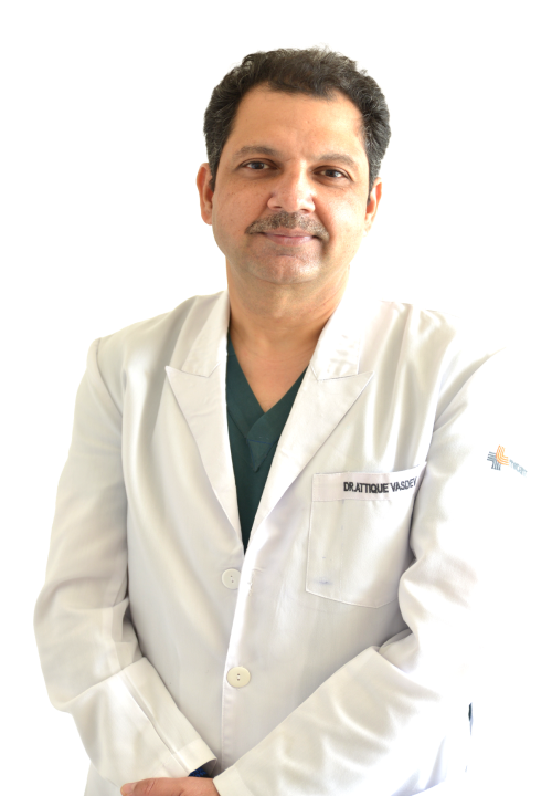 Dr. Attique Vasdev | Best Orthopaedics Doctor in Gurugram, India | Medanta