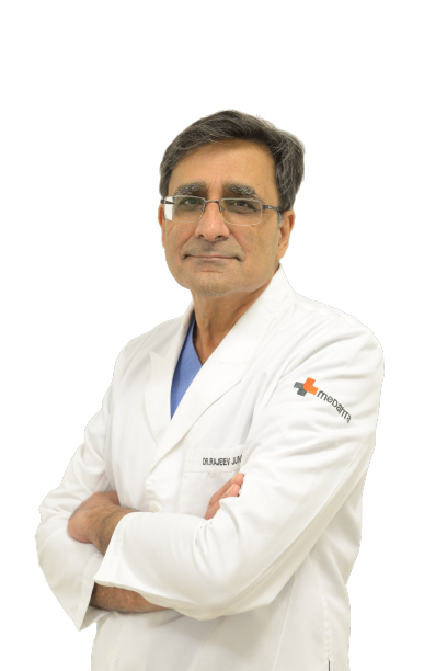 Dr. Rajiv Juneja | Best Critical Care Doctor in Gurugram, India | Medanta