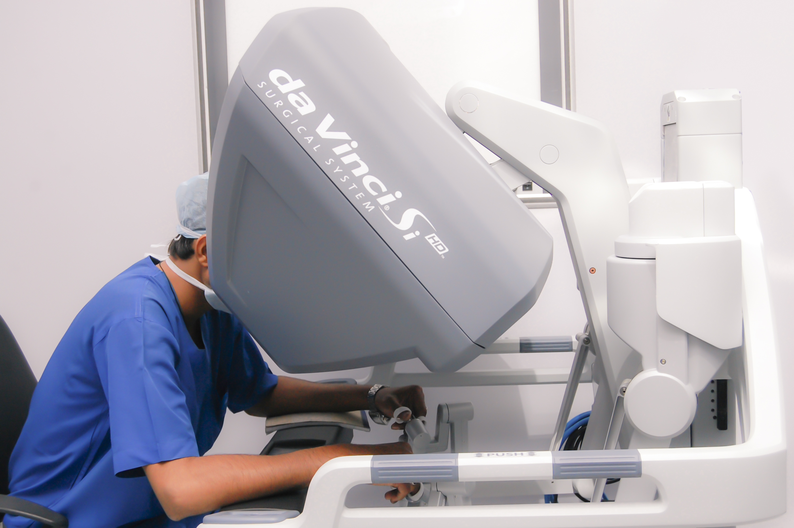 Head & Neck Cancer Thyroid Surgery & Parathyroid Treatments